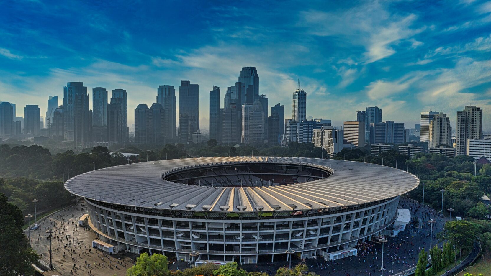 Stadium Construction Trends for 2025: Innovations & Modular Designs