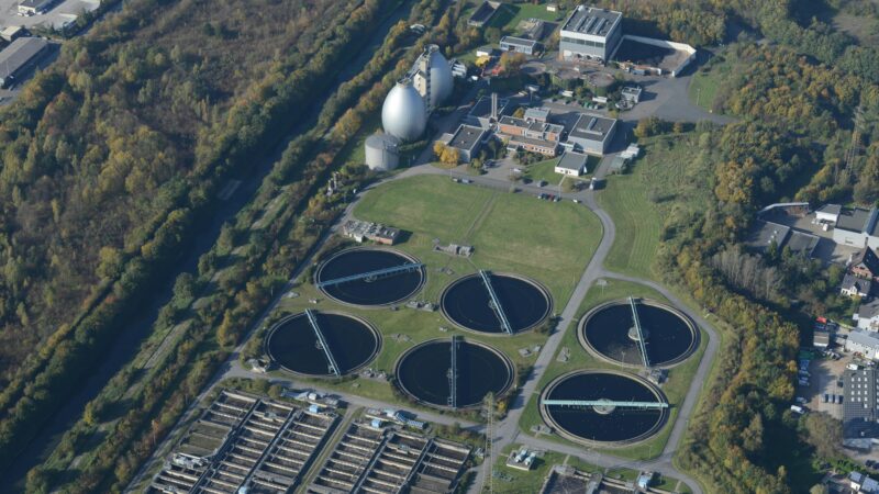 Wastewater Treatment & Water Management Trends 2025 | BuildTwin